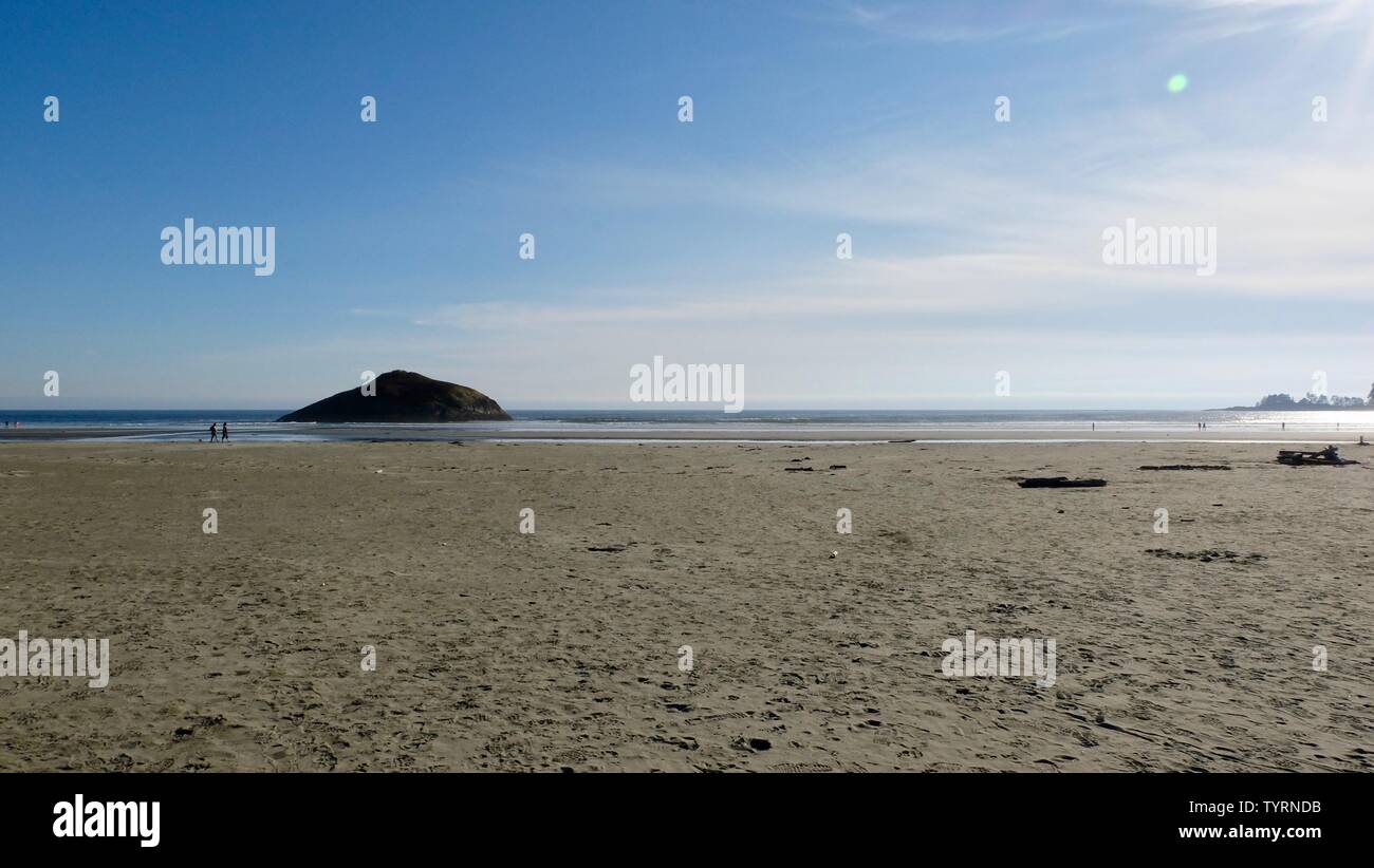 long beach - Pacific Rim National Park Stock Photo - Alamy