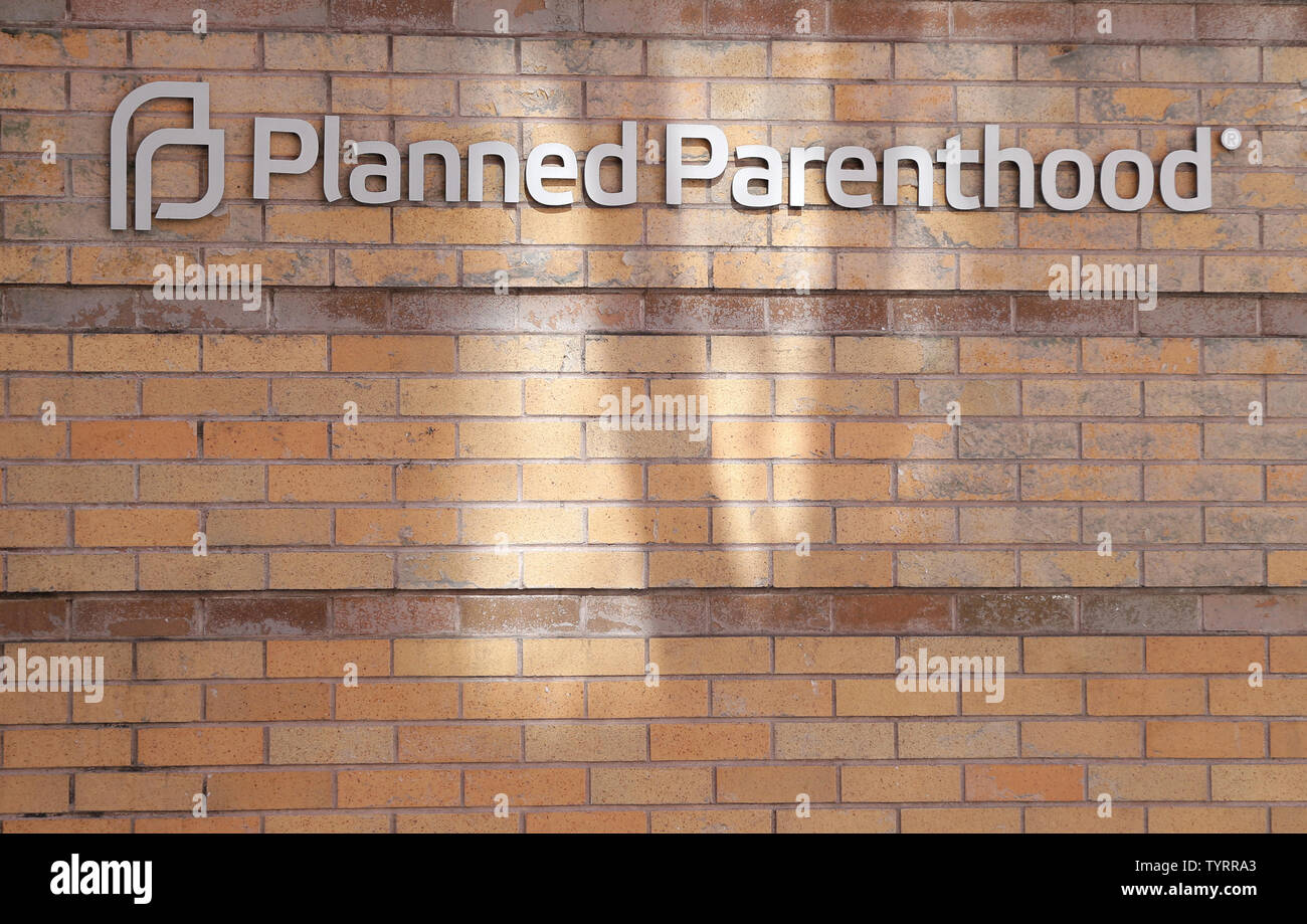Planned parenthood sign hi-res stock photography and images - Alamy
