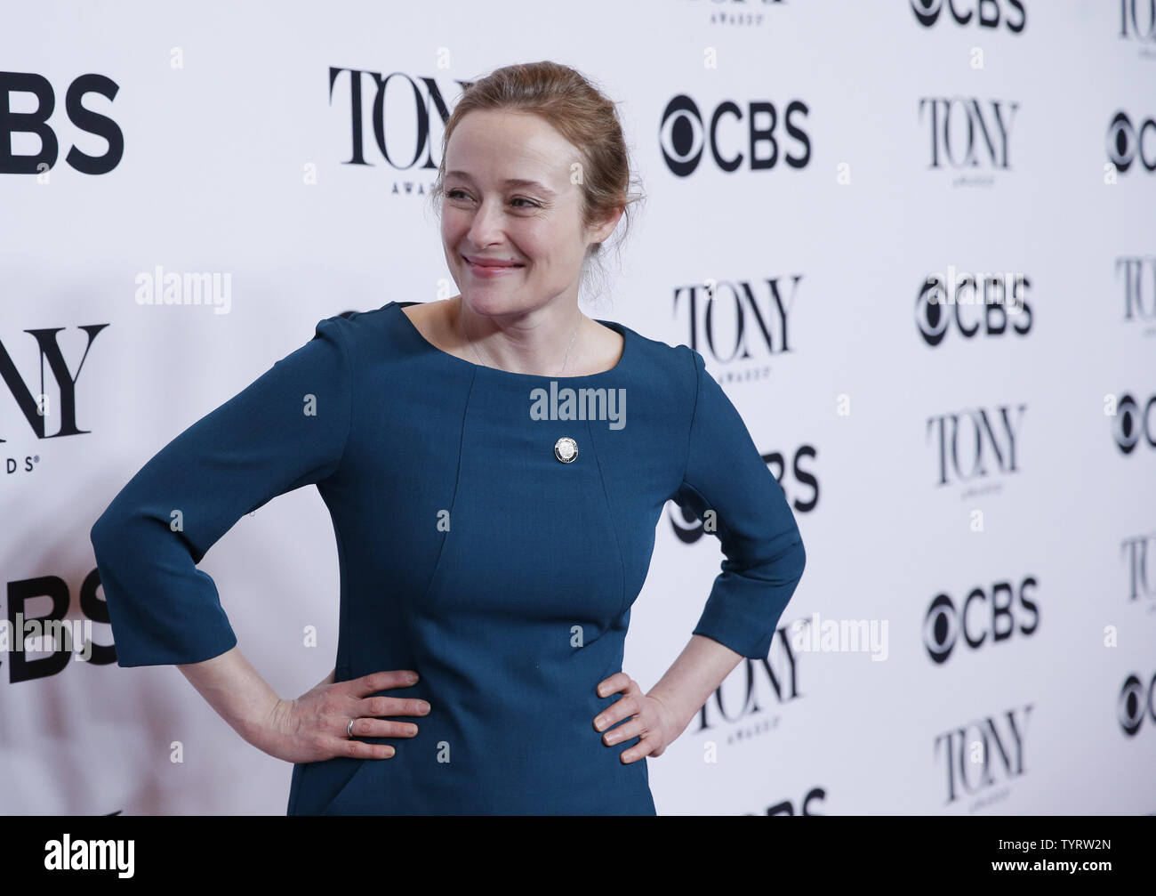 Jennifer Ehle arrives on the red carpet at the 2017 Tony Awards Meet ...