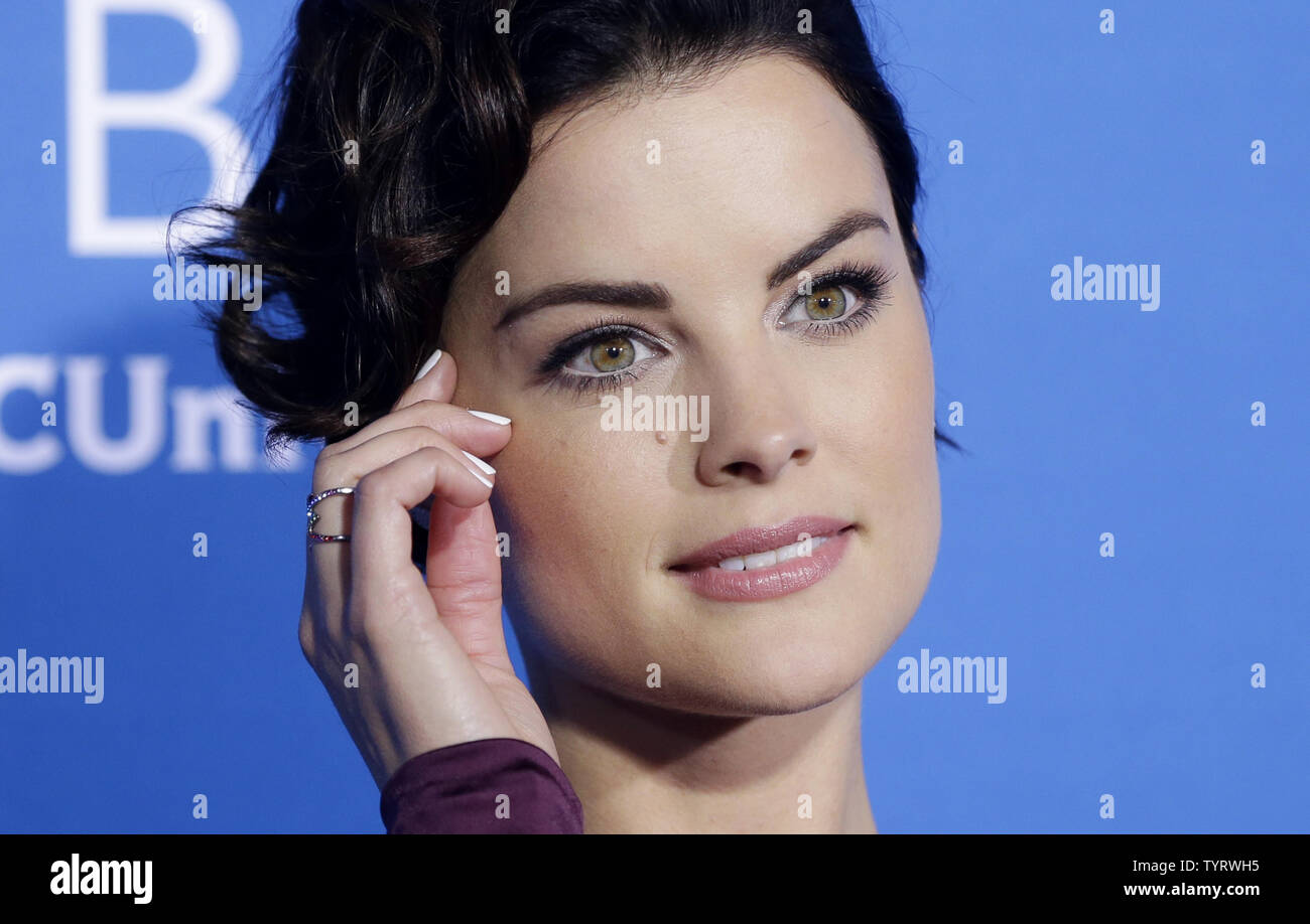 Jaimie Alexander arrives on the red carpet at the 2017 NBCUniversal ...