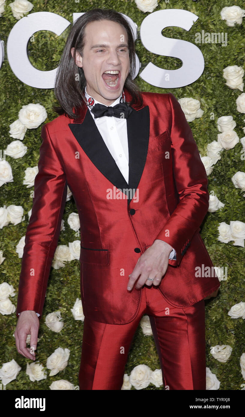Jordan Roth arrives on the red carpet at the 71st Annual Tony Awards at ...