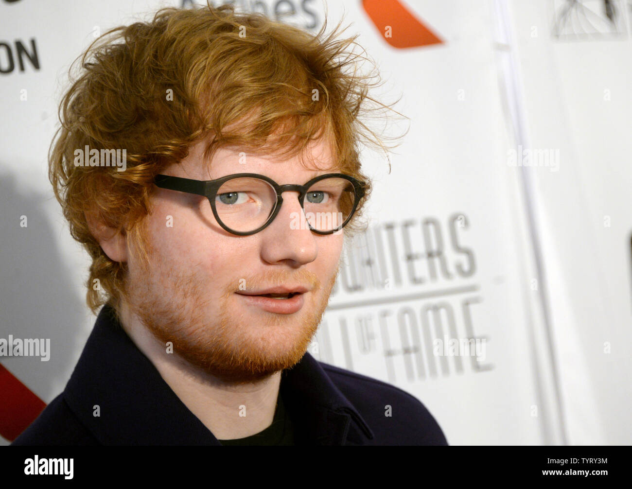 Ed Sheehan arrives on the red carpet at the Songwriters Hall Of Fame ...