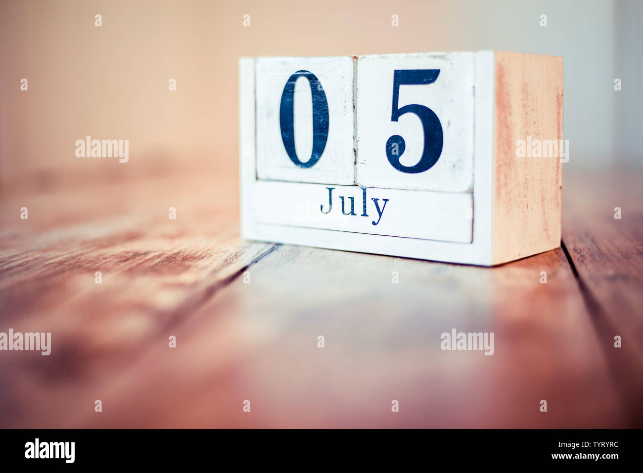 5th of July - 5 July - National Apple Turnover Day National Graham ...