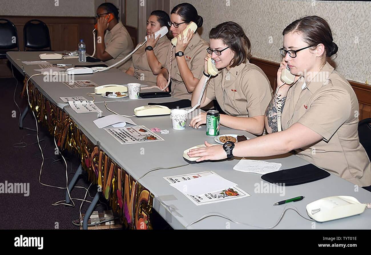 Avy recruits from recruit training command rtc at great lakes hi-res ...