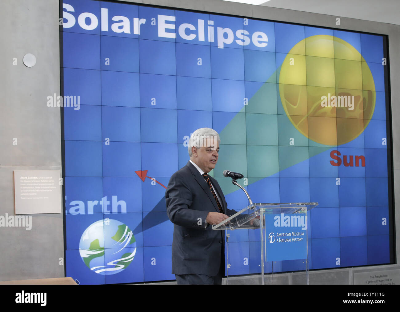 American museum of natural history department of education hi-res stock ...