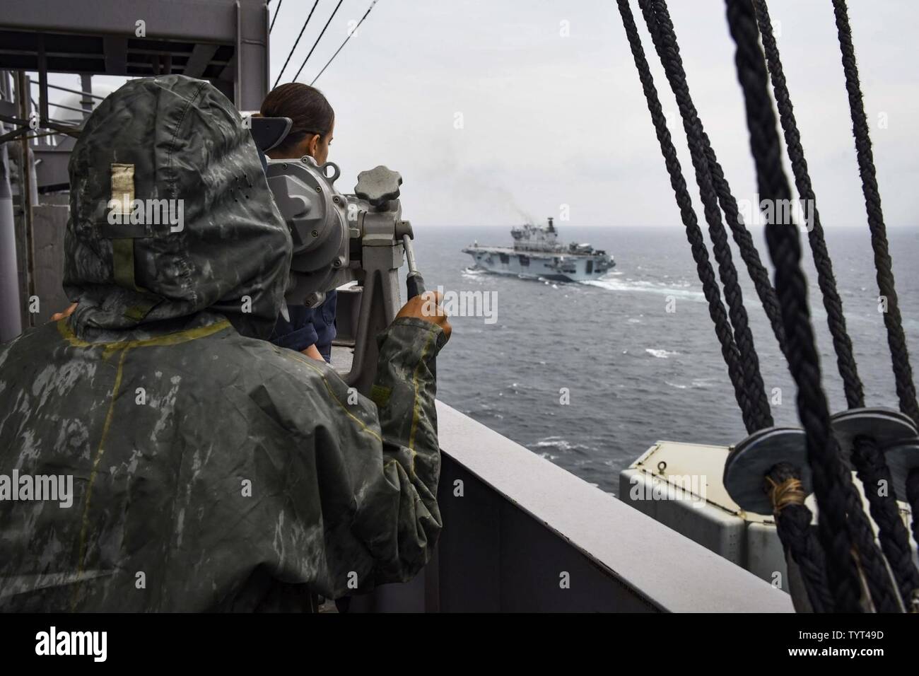 GULF (Nov. 25, 2016) Seaman Marilesha Turner, from Atlanta, observes ...