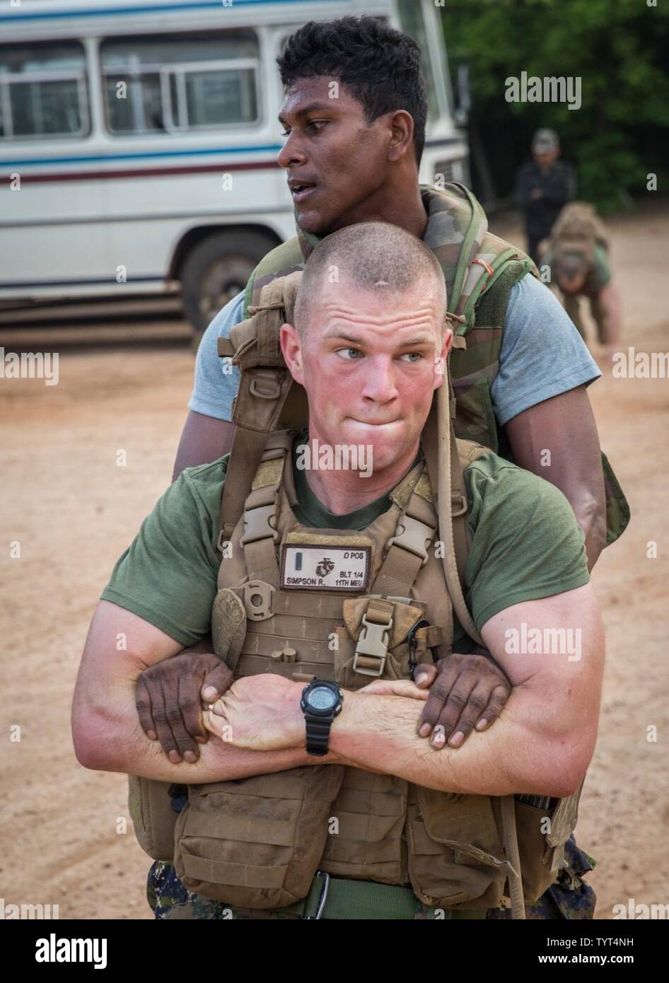 TRINCOMALEE, Sri Lanka (Nov. 25, 2016) A Sri Lankan Marine “buddy ...