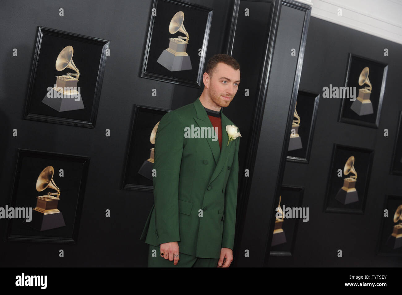 Sam smith show hi-res stock photography and images - Alamy