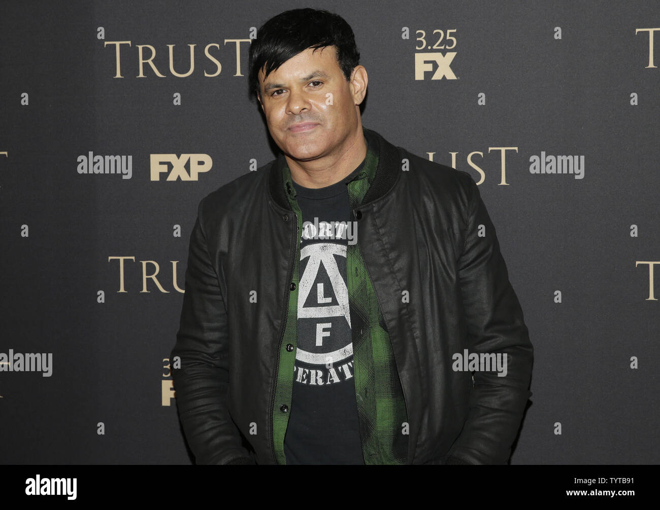 Elgin James arrives on the red carpet at the 2018 FX Annual All-Star ...