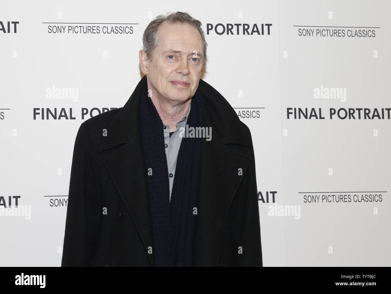 Steve Buscemi arrives on the red carpet at the 'Final Portrait' New ...