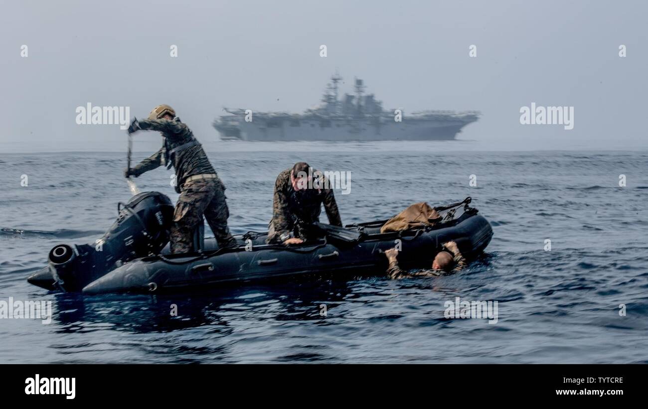 AT SEA, Indian Ocean (Nov. 28, 2016) Marines with the Maritime Raid ...
