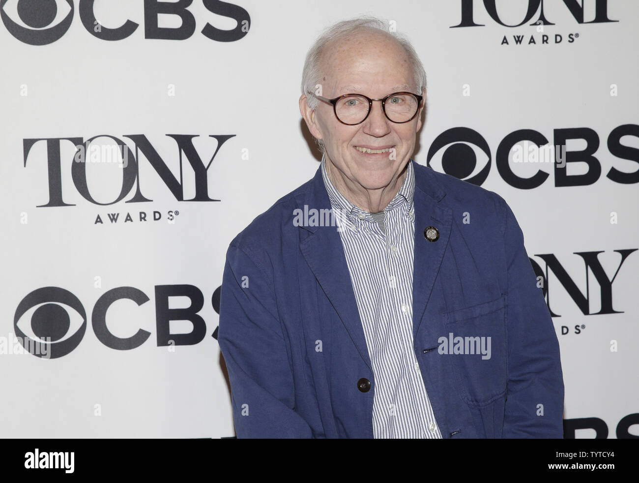 Michael Yeargan arrives on the red carpet at the 2018 Tony Awards Meet ...