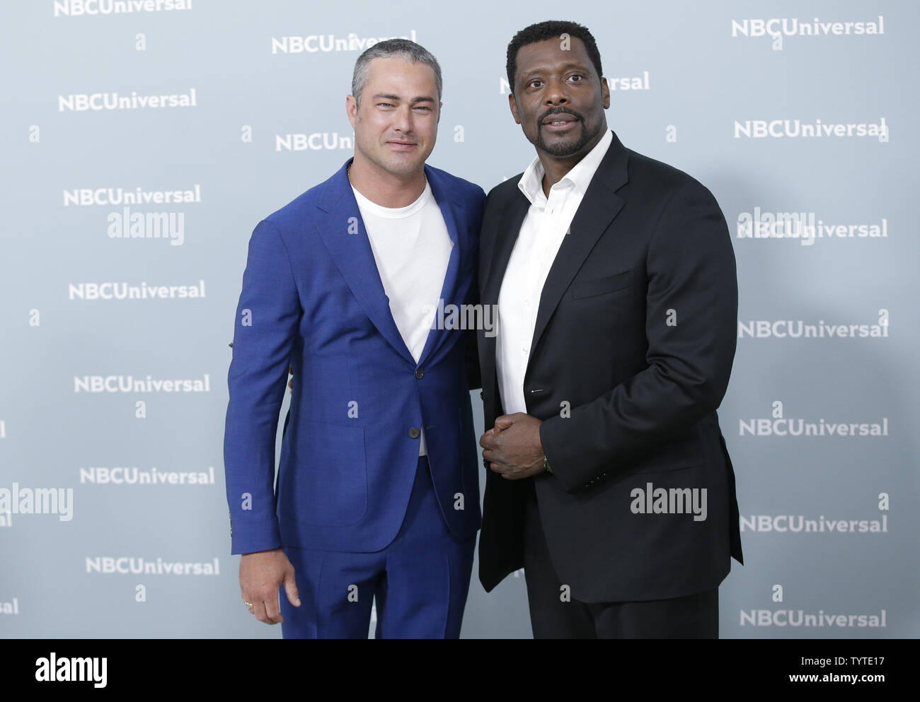 Eamonn Walker and Taylor Kinney arrive on the red carpet at the 2018 ...