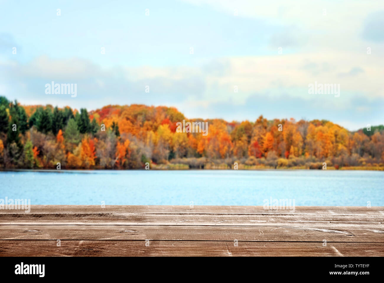 Fall colored landscape hi-res stock photography and images - Alamy