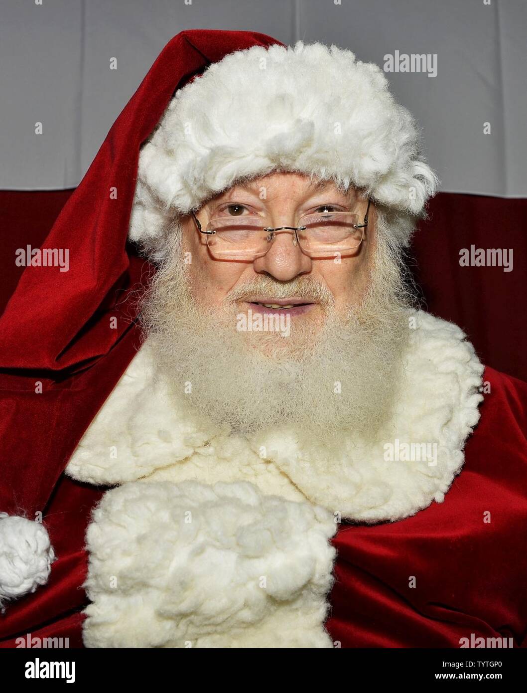 Santa Clause poses for a picture at Ramstein Air Base, Germany, Nov. 28 ...