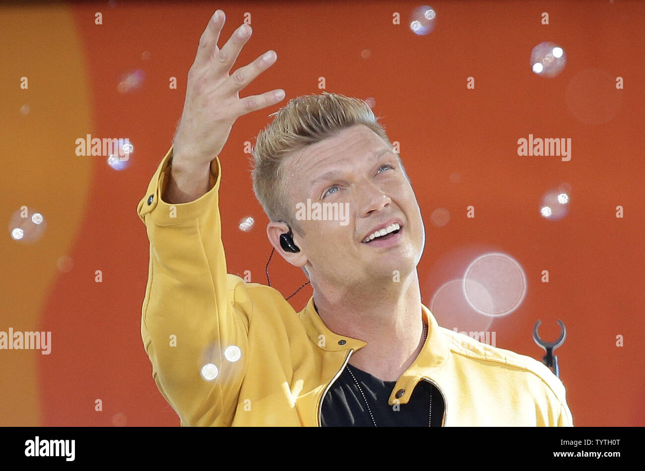 Nick Carter and the Backstreet Boys perform on the Good Morning America ...