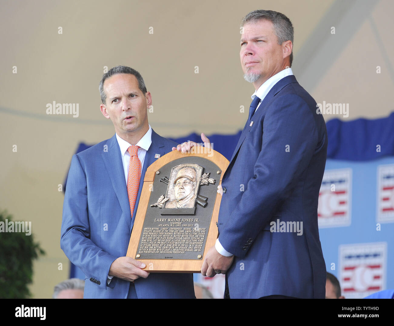 Atlanta Braves Chipper Jones and President of the Baseball Hall of Fame ...