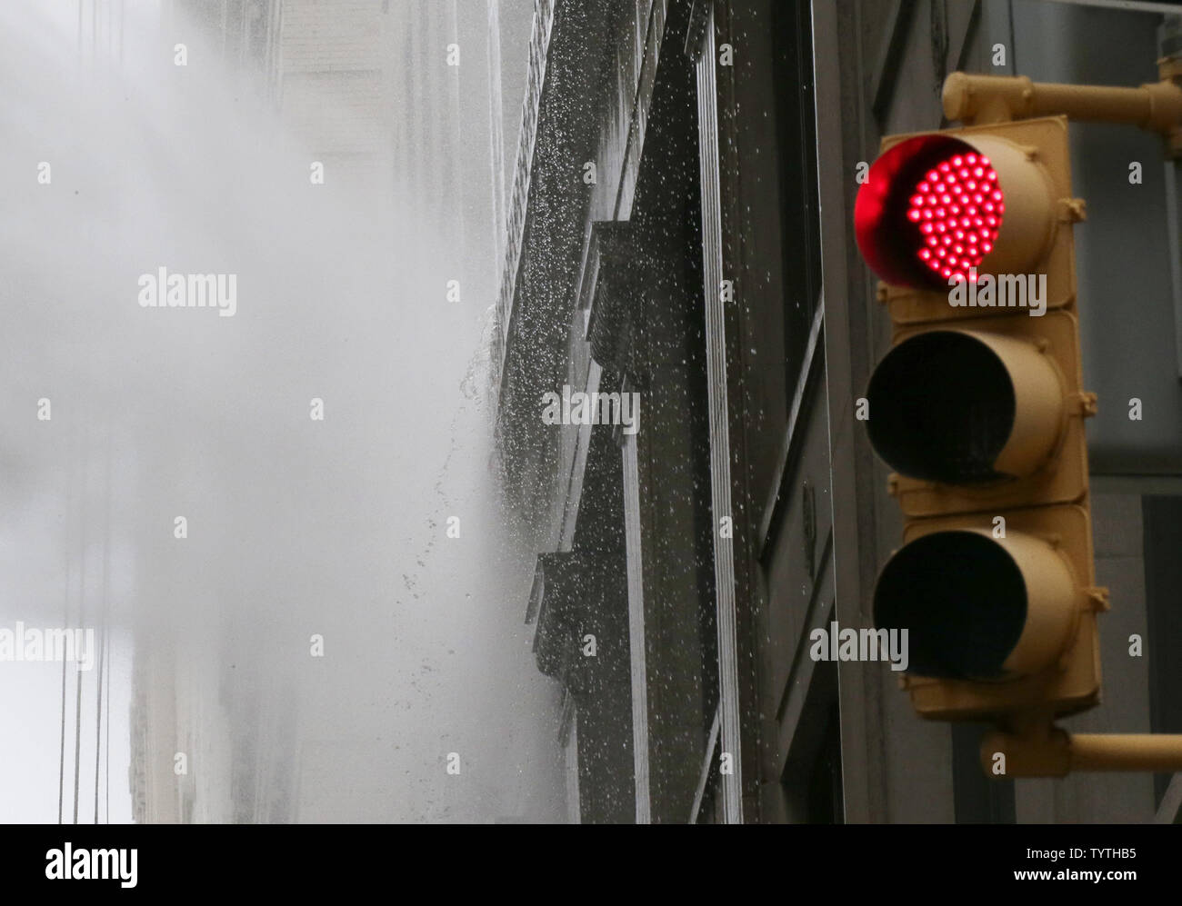 Manhattan steam explosion hi-res stock photography and images - Alamy