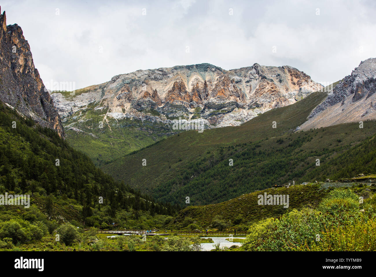 Aden aden village hi-res stock photography and images - Alamy