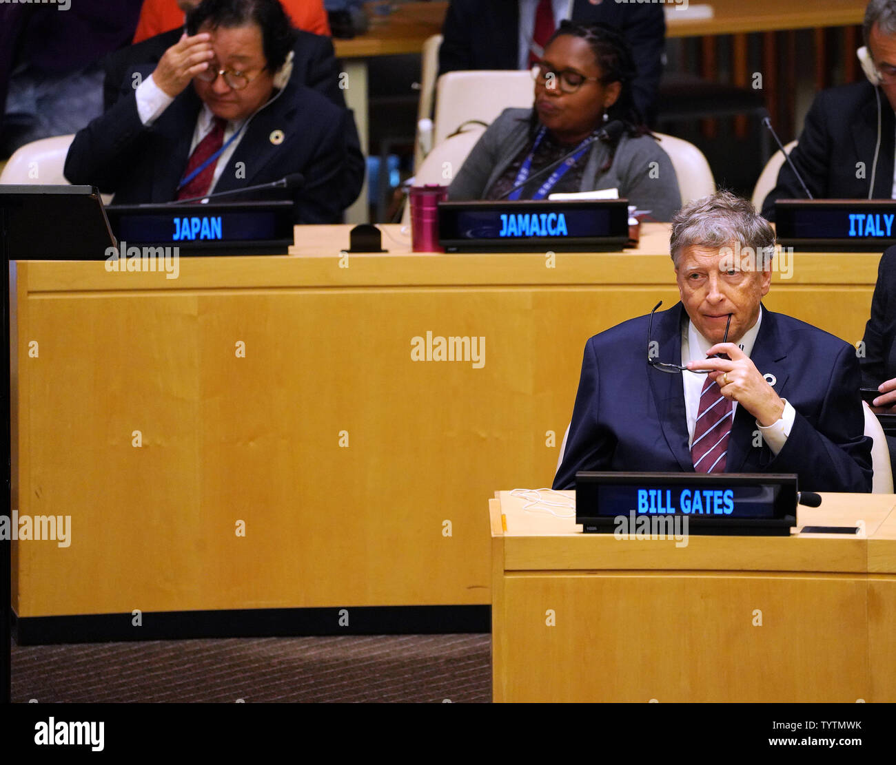 2030 agenda for sustainable development hi-res stock photography and ...