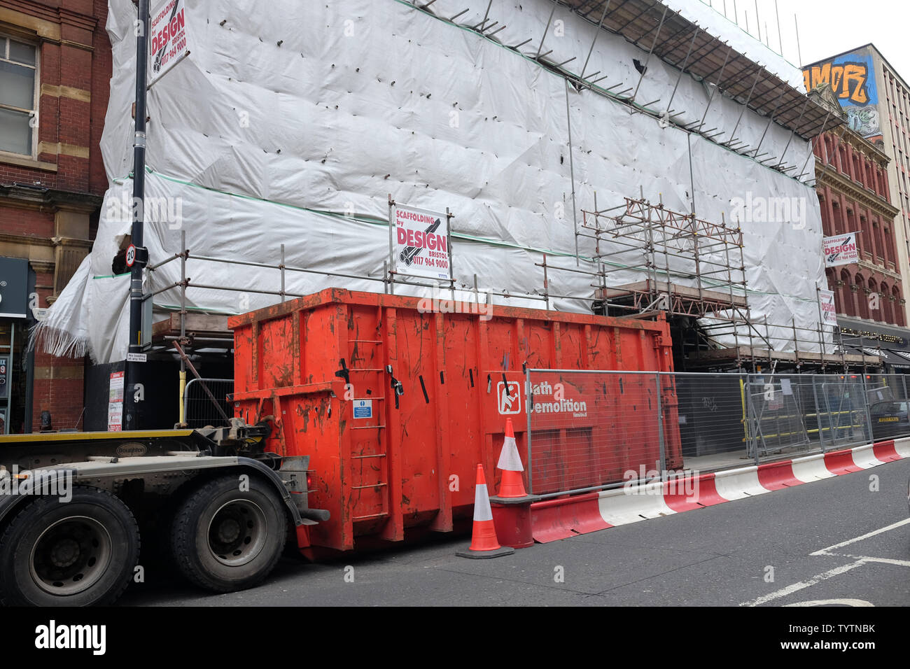 Demolition vehicle hi-res stock photography and images - Alamy