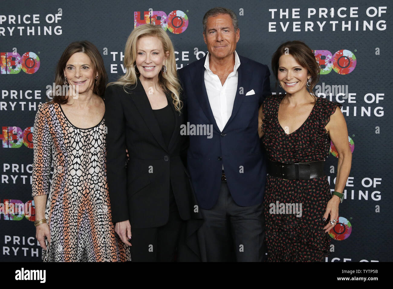 Carla Solomon, Jennifer Blei Stockman, Richard Plepler and Debi Wisch ...