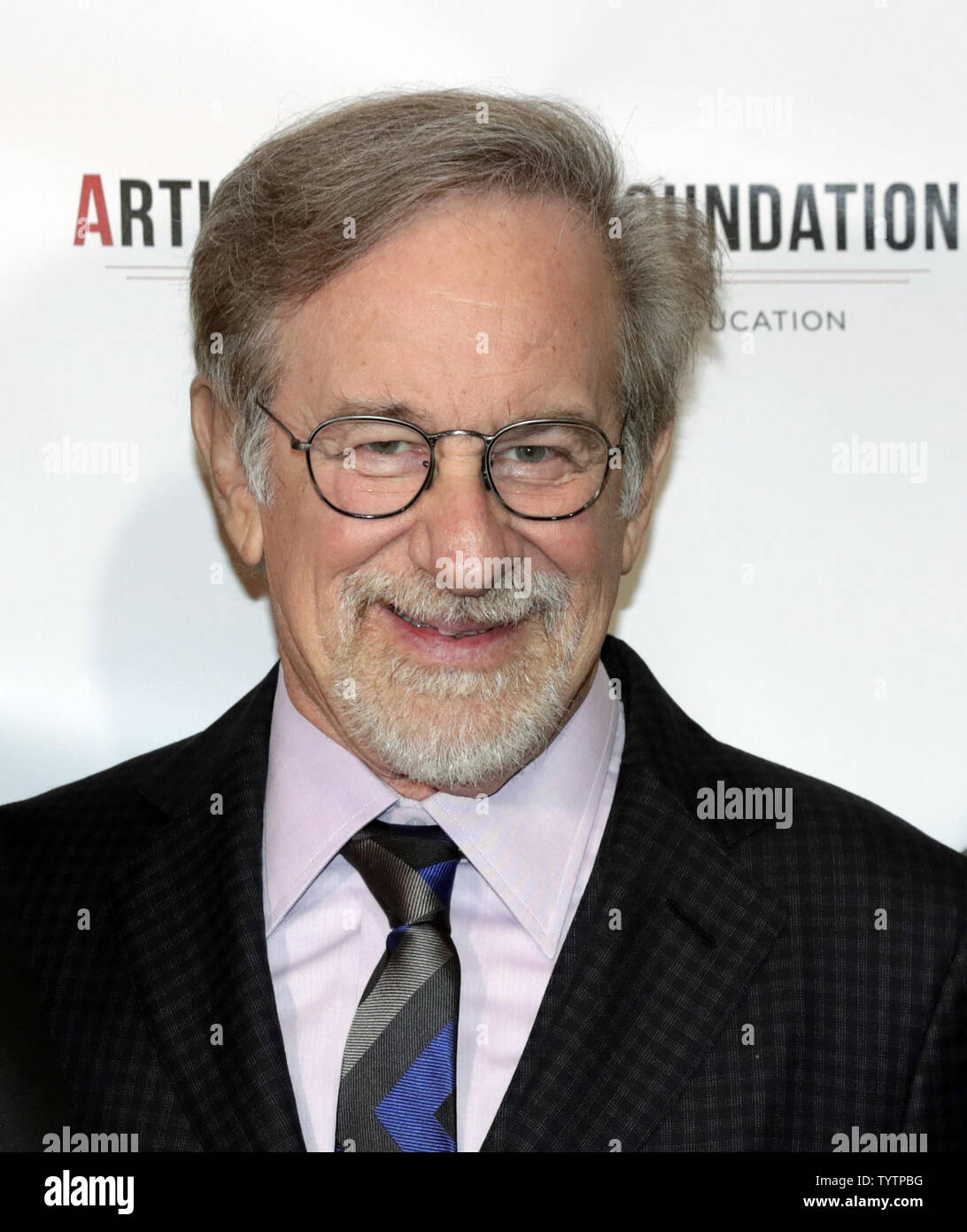 Director Steven Spielberg arrives on the red carpet at the Arthur ...