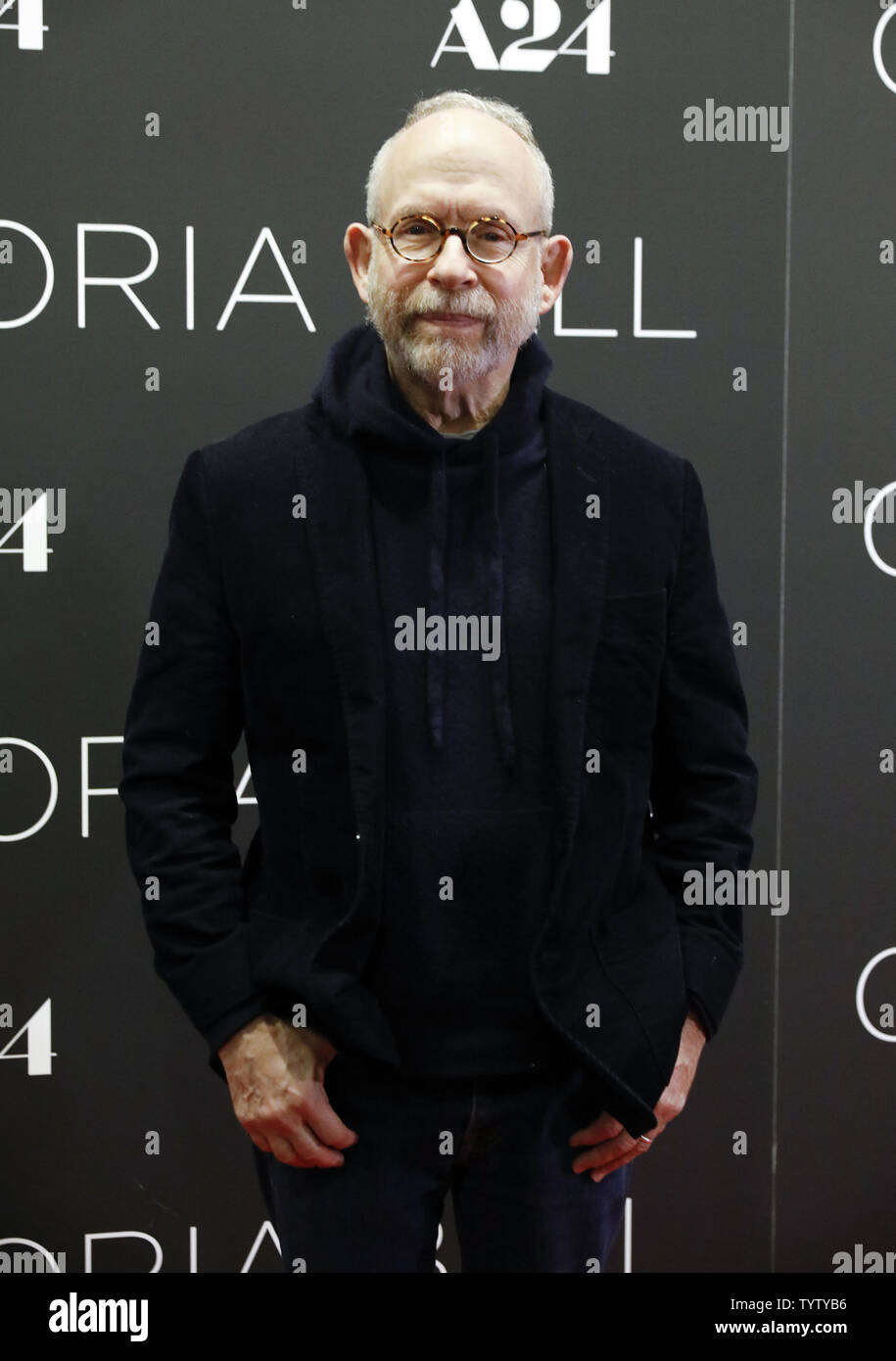 Actor Bob Balaban arrives for the premiere his movie "Gloria Bell' at ...