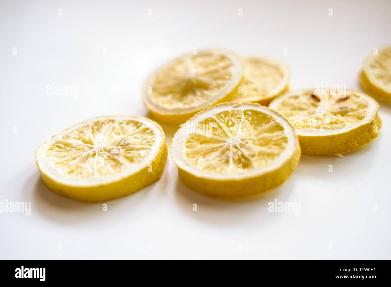 Lemon slices, lemon tea Stock Photo - Alamy