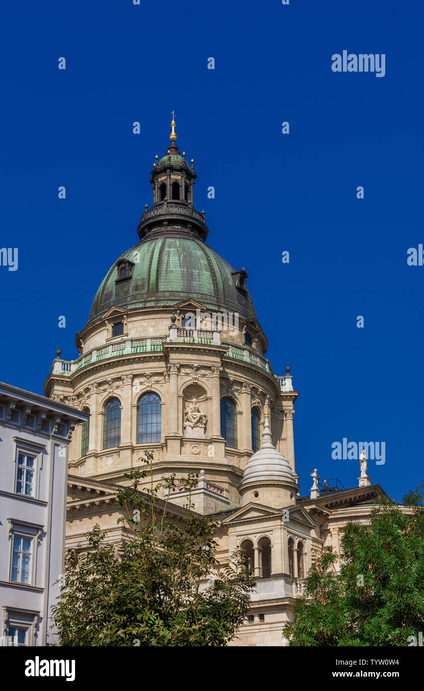 Neoclassical dome hi-res stock photography and images - Alamy