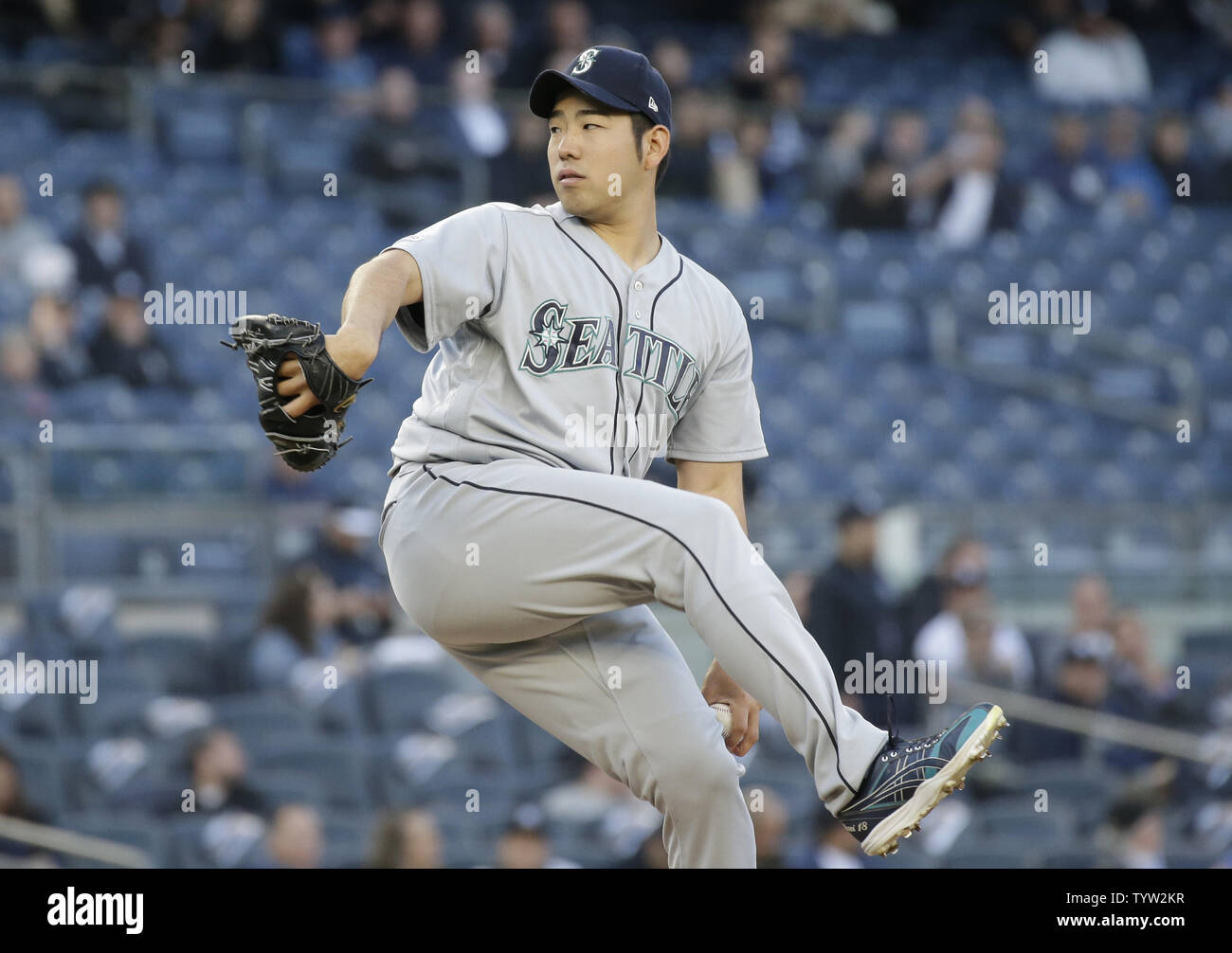 Seattle Mariners starting pitcher Yusei Kikuchi throws a pitch in the ...