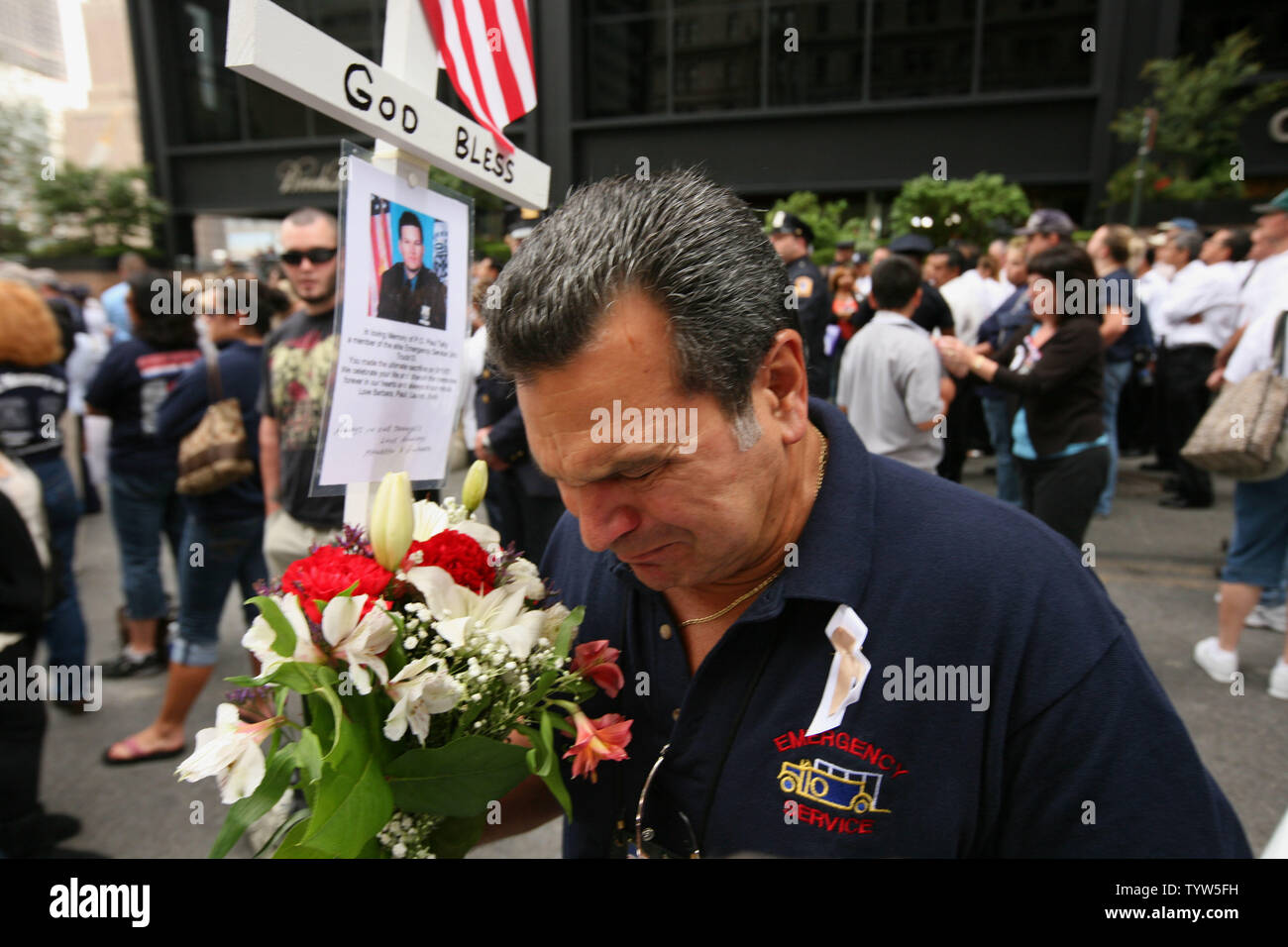 9/11/08/ NY,NY/ At the 9-11 memorial ceremony - A weeping Richard ...