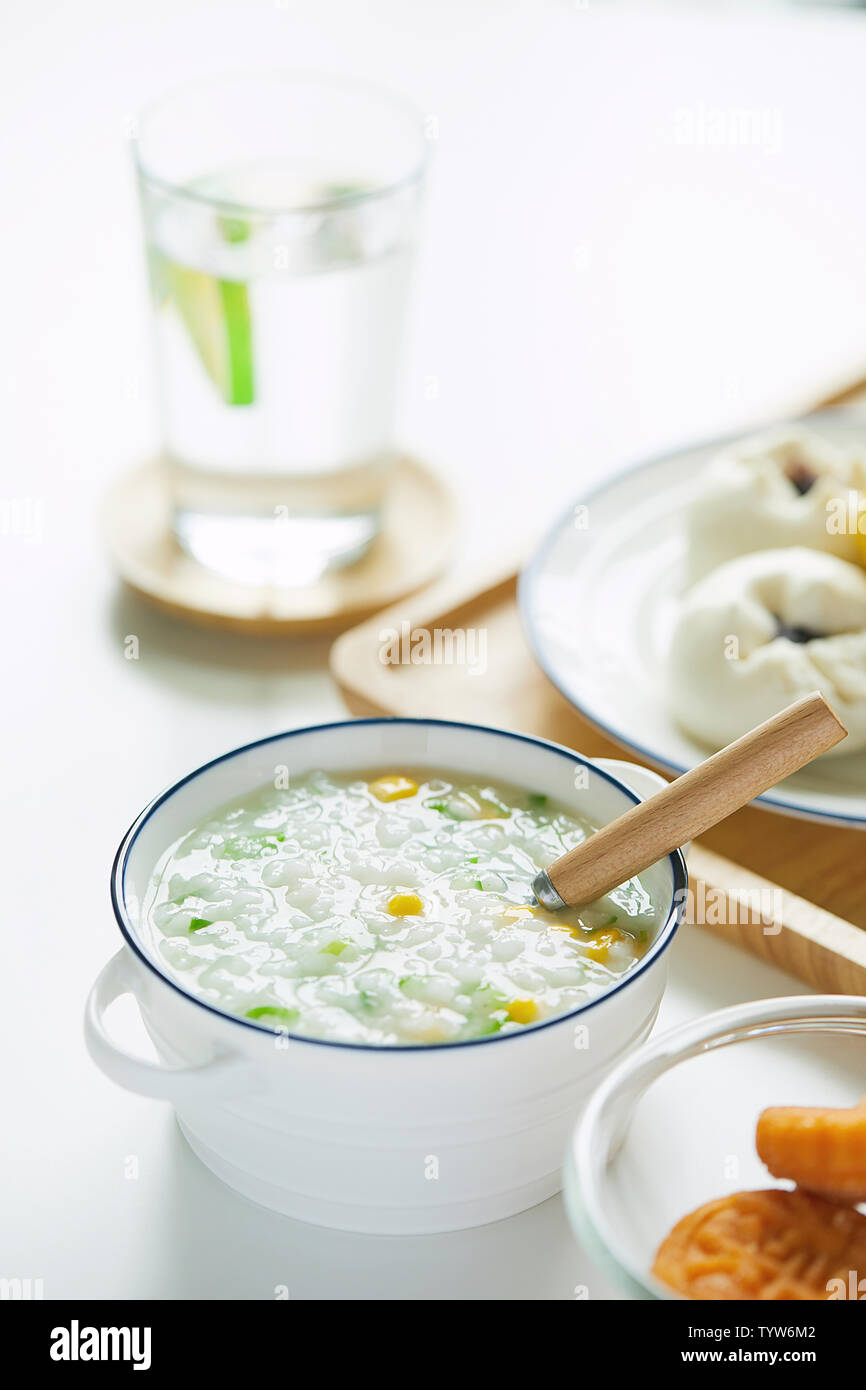 Corn porridge, breakfast nutrition, breakfast breakfast Stock Photo - Alamy