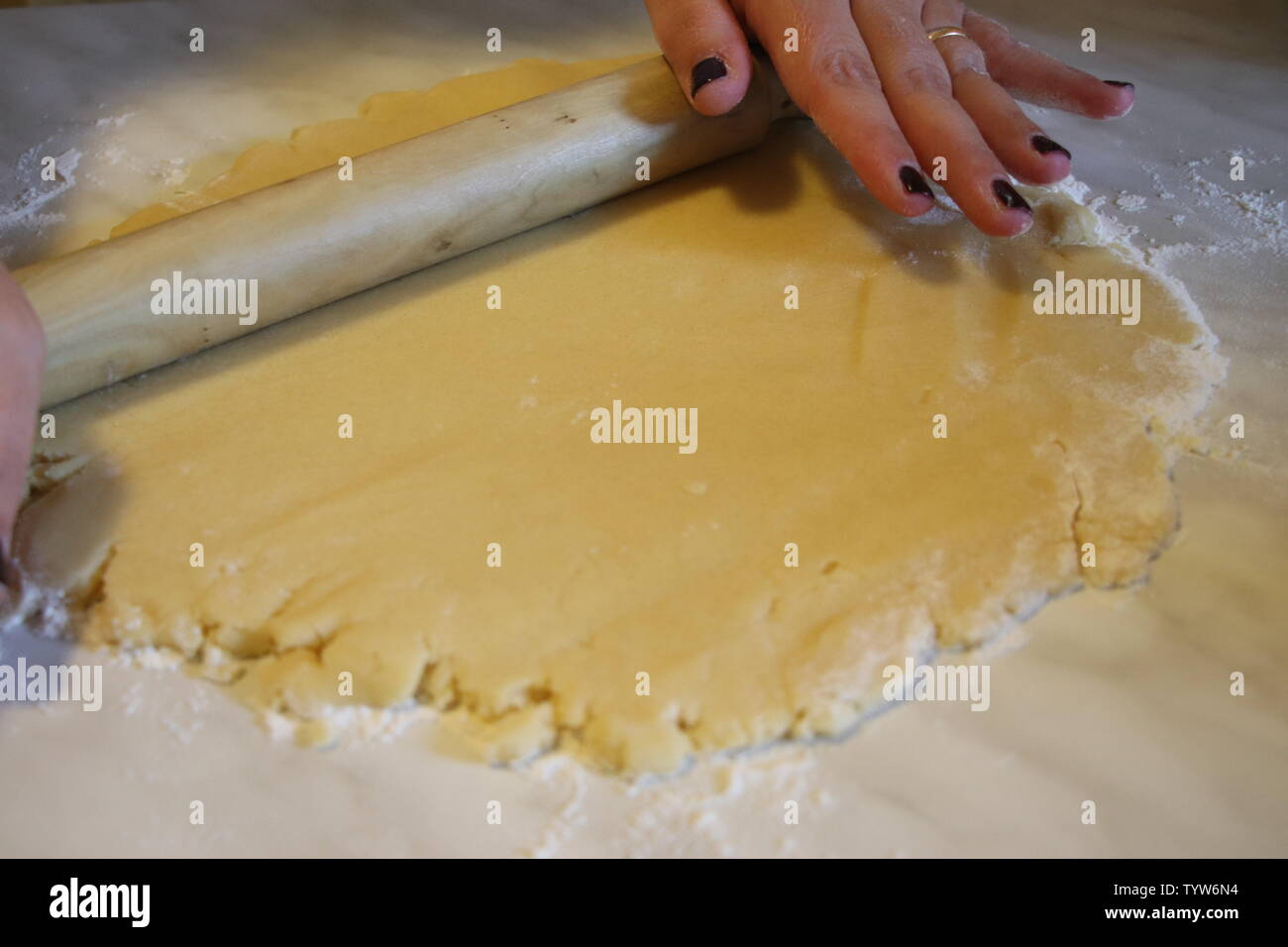Rolling out puff pastry hi-res stock photography and images - Alamy