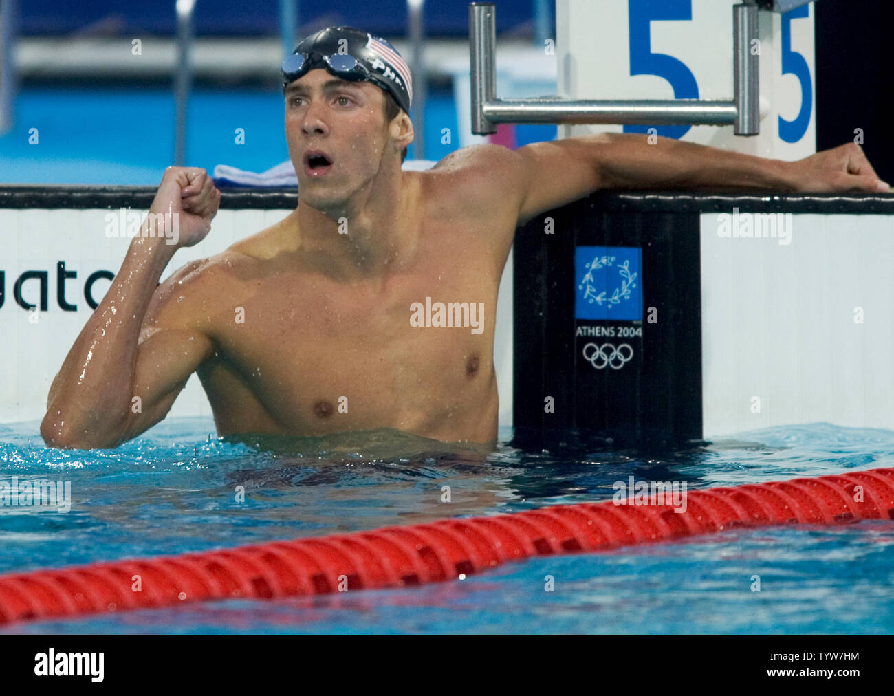 Michael phelps 2004 athens hi-res stock photography and images - Alamy