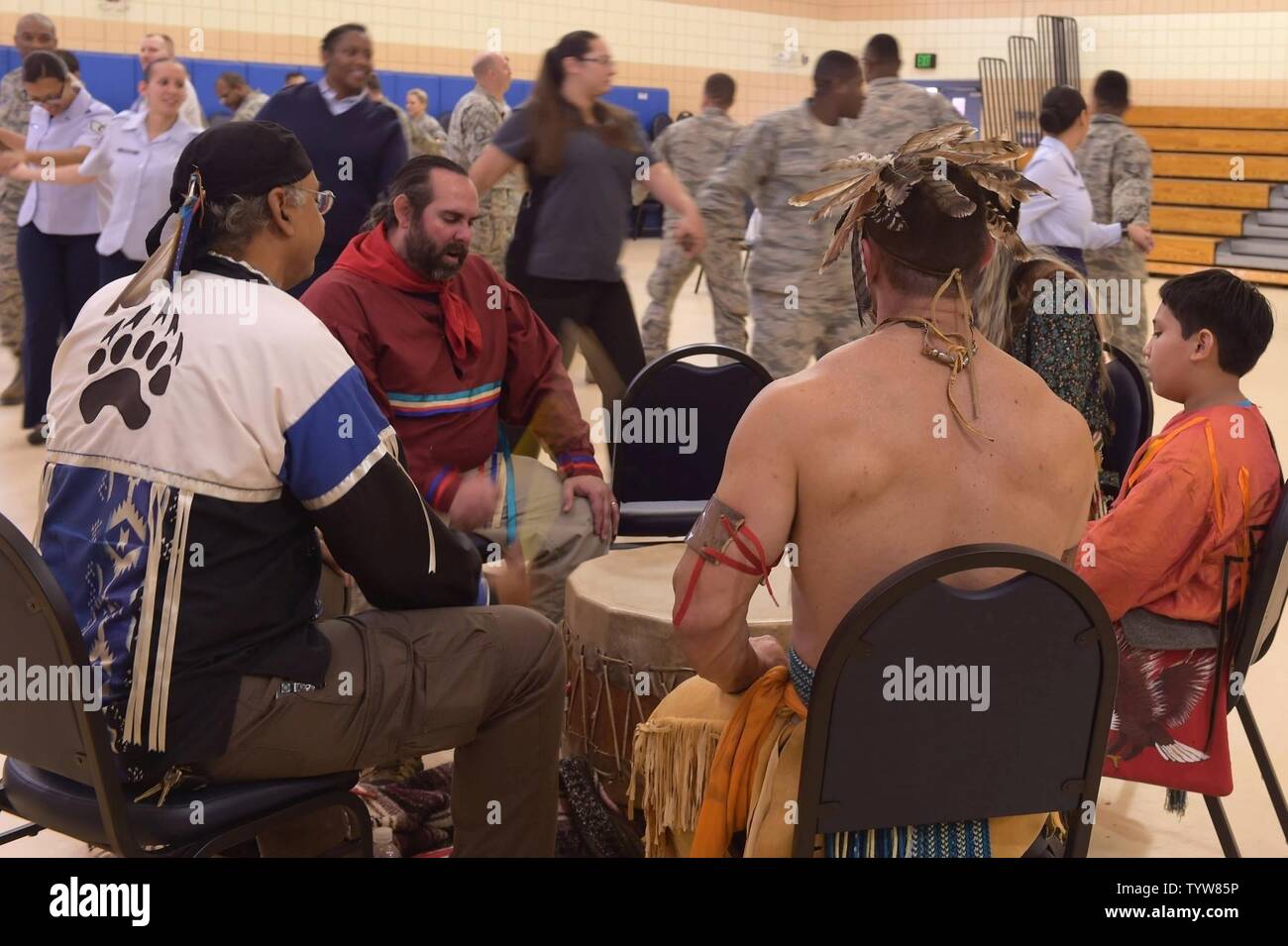 Cherokee Dance High Resolution Stock Photography and Images - Alamy