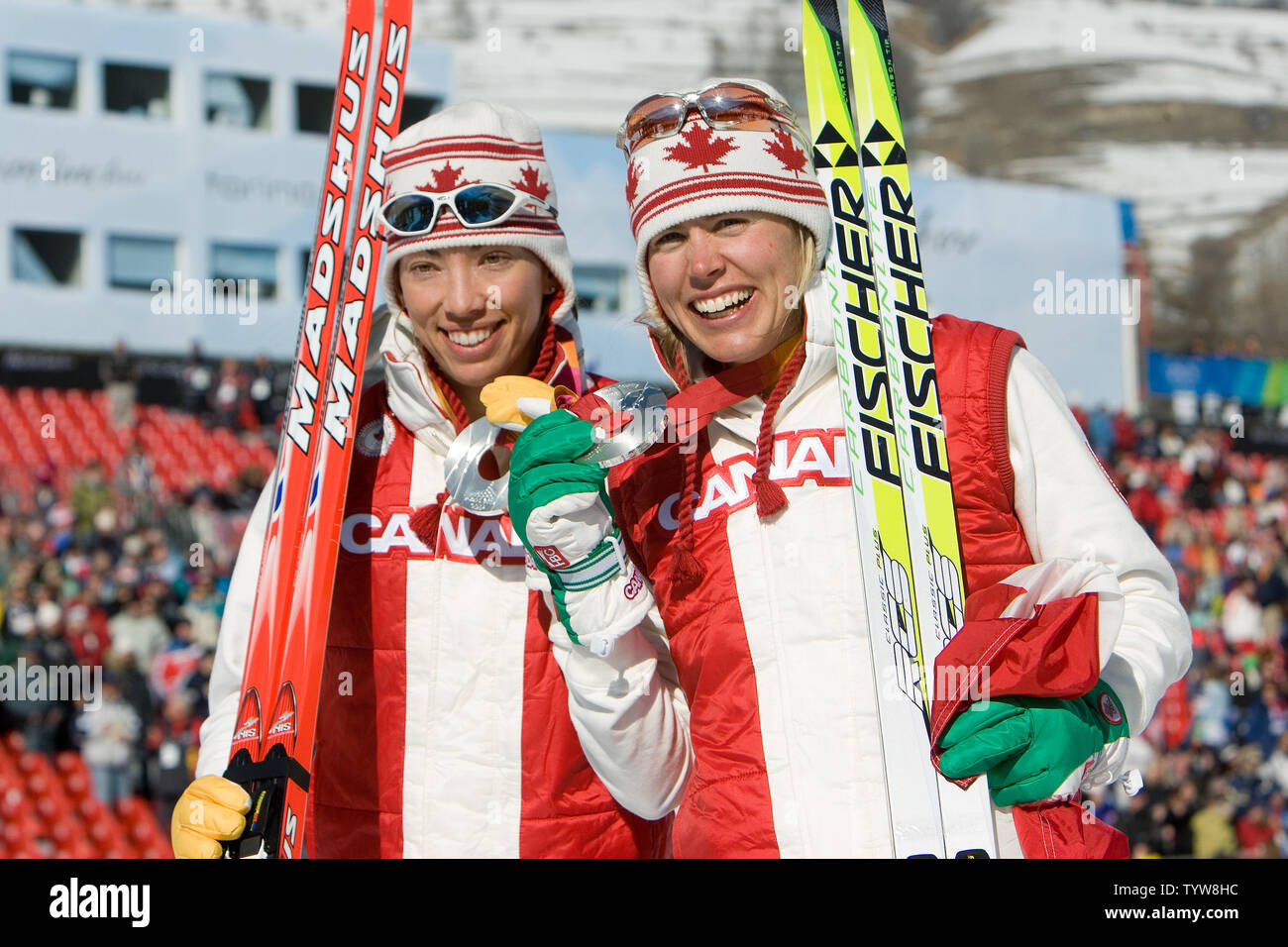 Sara renner hi-res stock photography and images - Alamy