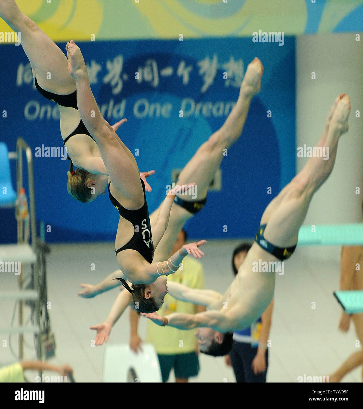 Australian 10 meter synchronized divers Melissa Wu and Briony Cole, and ...