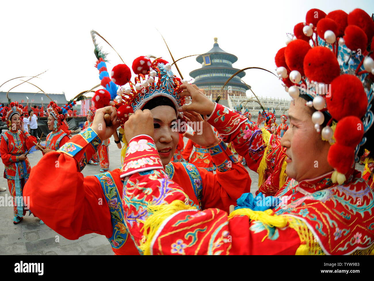 Beijing olympics torch relay hi-res stock photography and images - Alamy