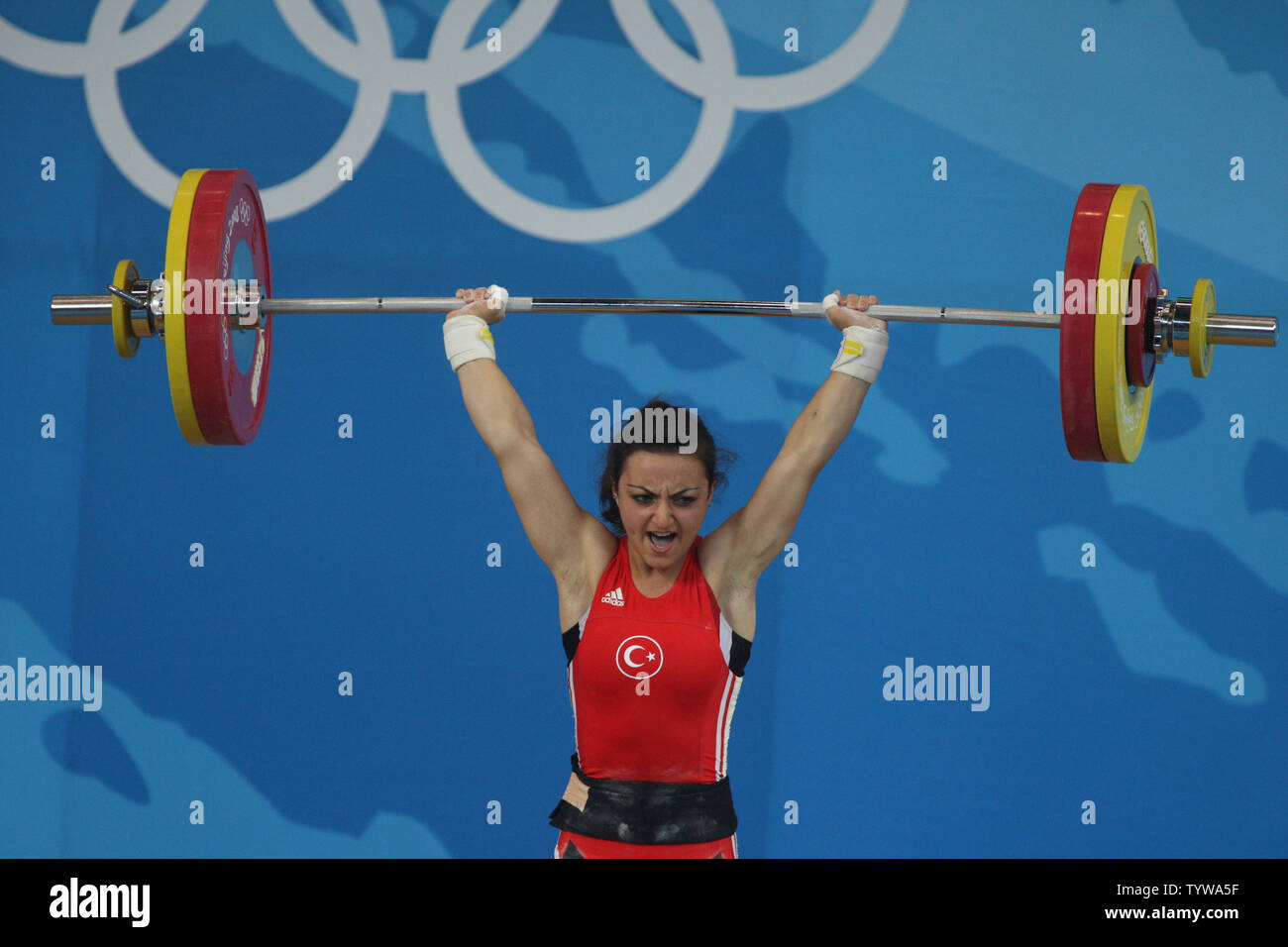 Turkish 48kg weightlifter Sibel Ozkan lifts 108 kg in women's 48kg ...