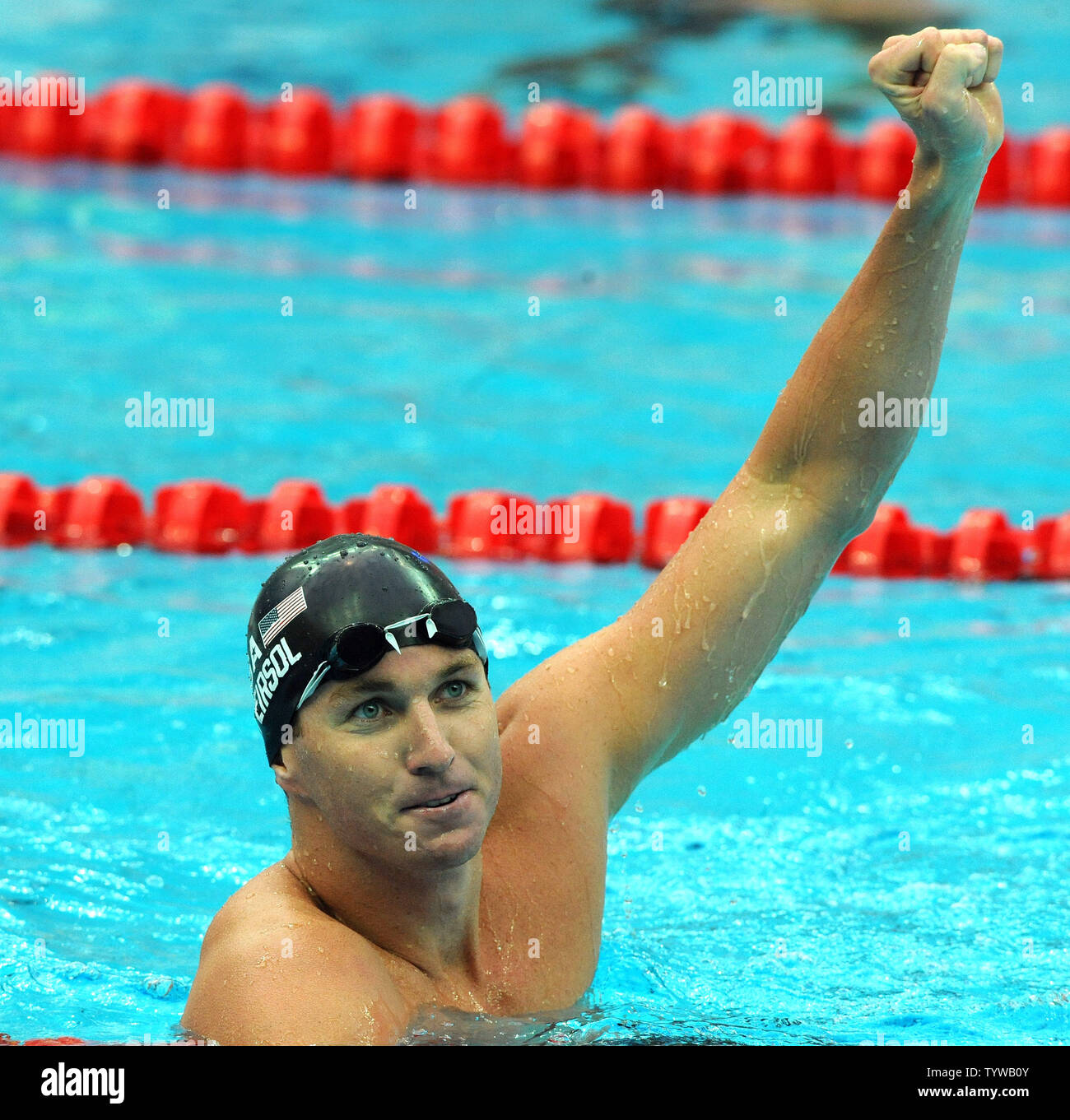 USA's Aaron Peirsol reacts after setting a world record, winning a gold ...
