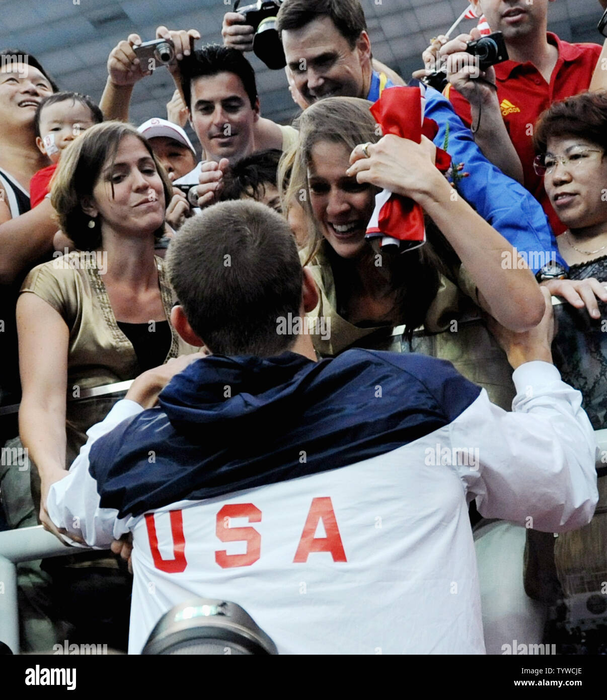 Debbie phelps whitney phelps hilary hi-res stock photography and images ...