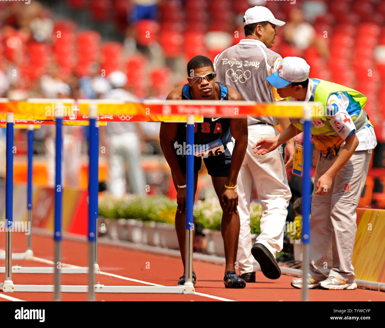 110 meter hurdles hi-res stock photography and images - Alamy