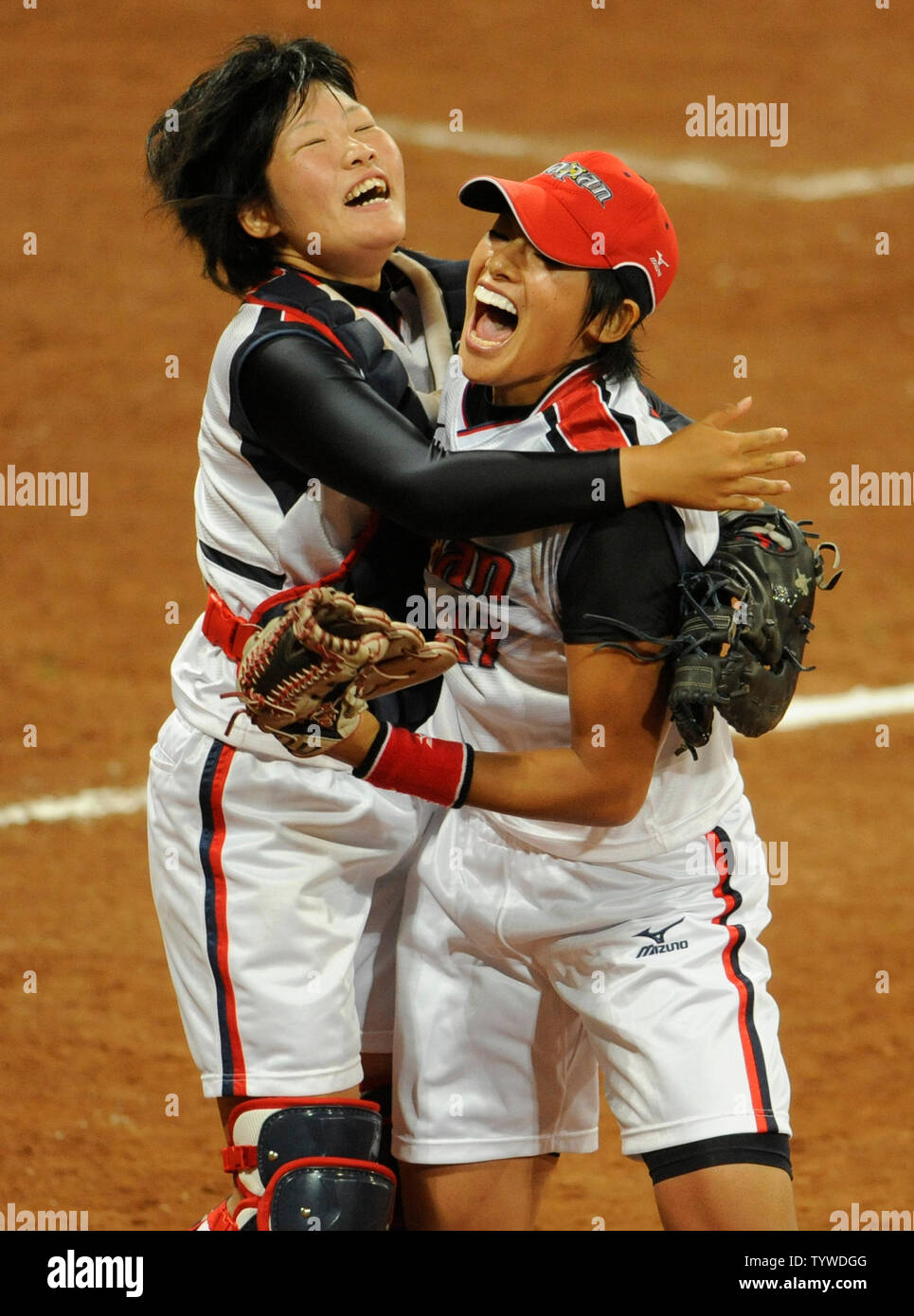 Usa japan softball hi-res stock photography and images - Alamy