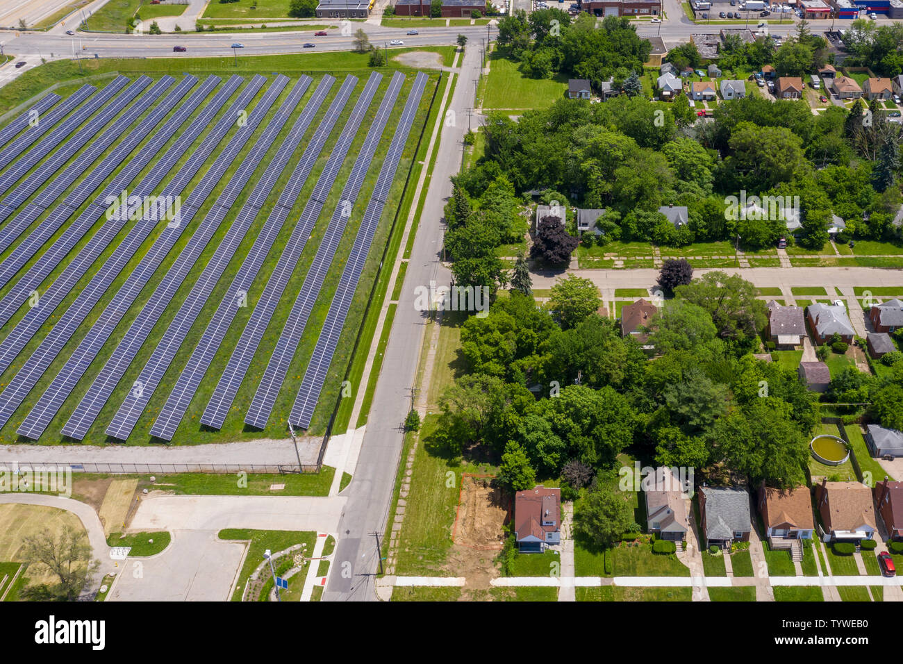 Solar installation hi-res stock photography and images - Alamy