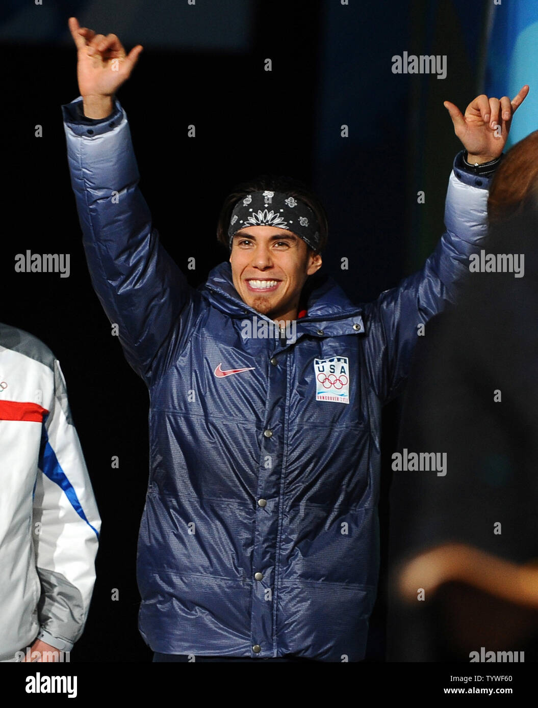 American Apolo Anton Ohno (silver) arrives to receive his medal for men ...