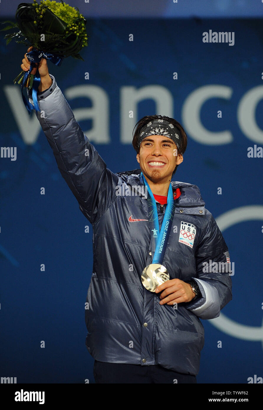American Apolo Anton Ohno (silver) celebrates his medal for men's 1500 ...