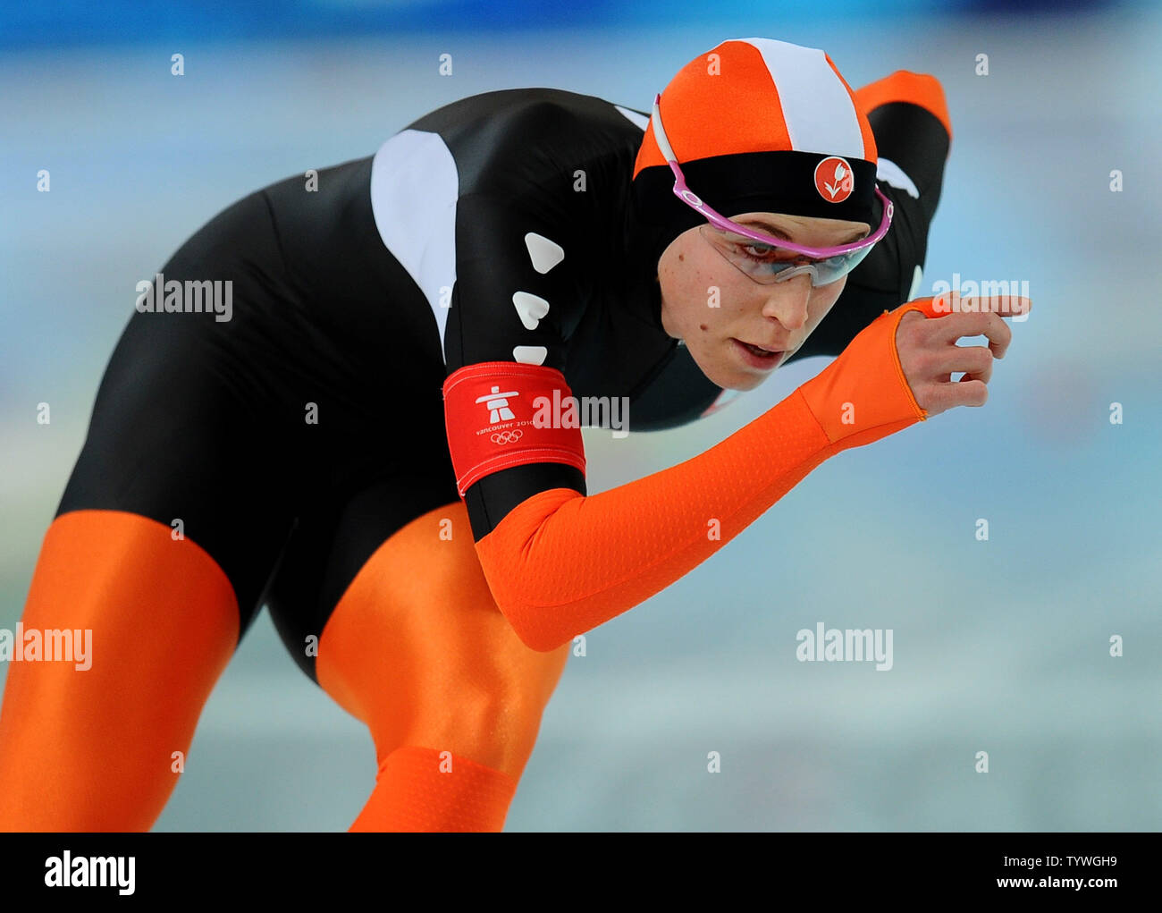 Netherlands's Annette Gerritsen skates to a silver medal in women's ...