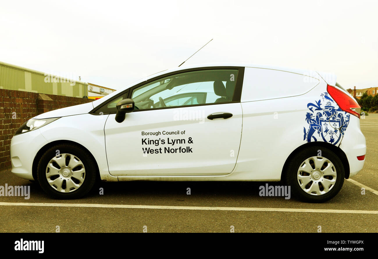 Council vehicle hi-res stock photography and images - Alamy