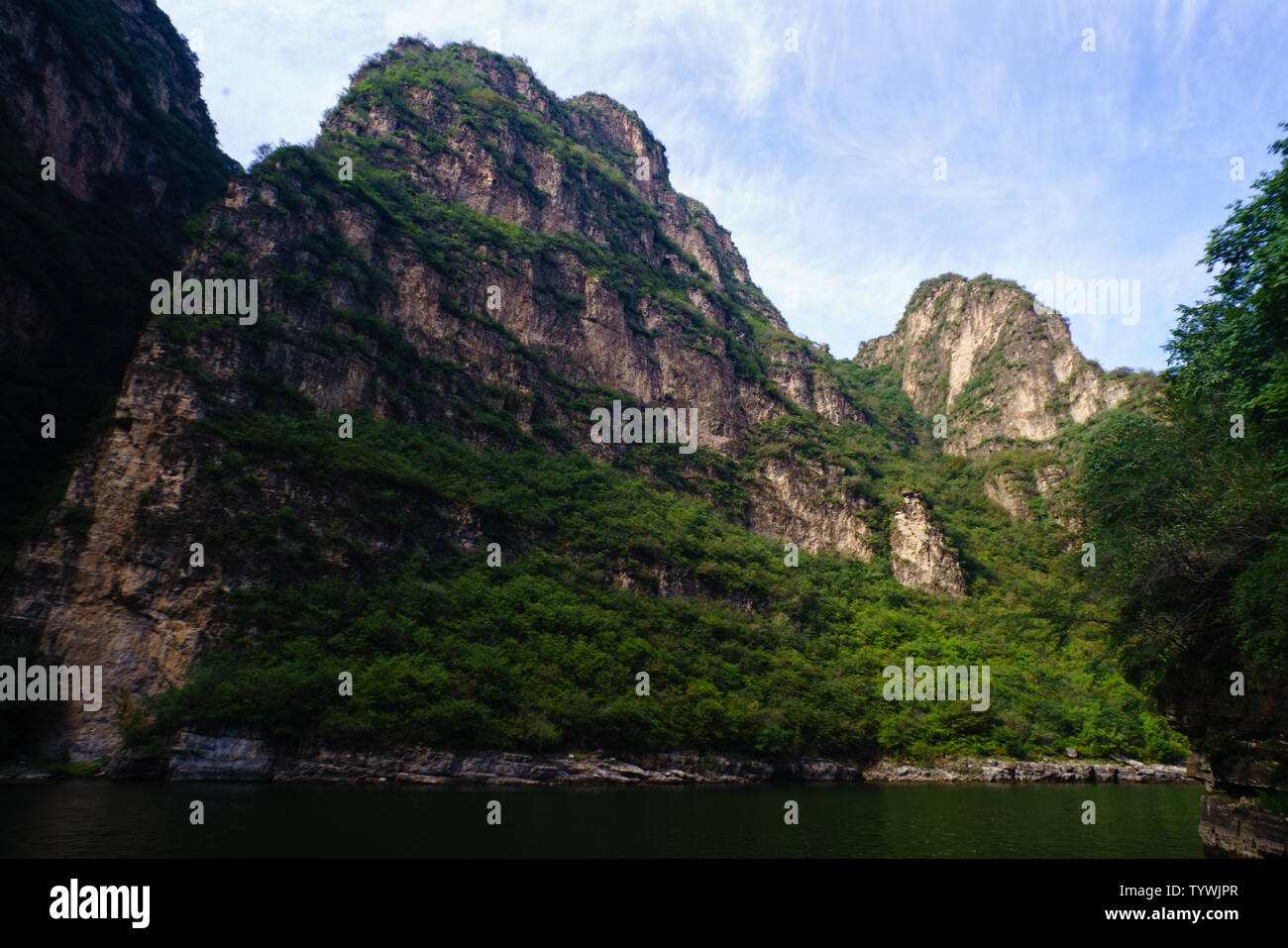 Longqingxia hi-res stock photography and images - Alamy